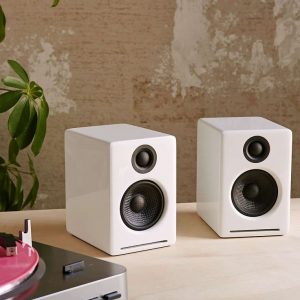 The Best Apartment Speaker for the Apartment - Dorm Essentials